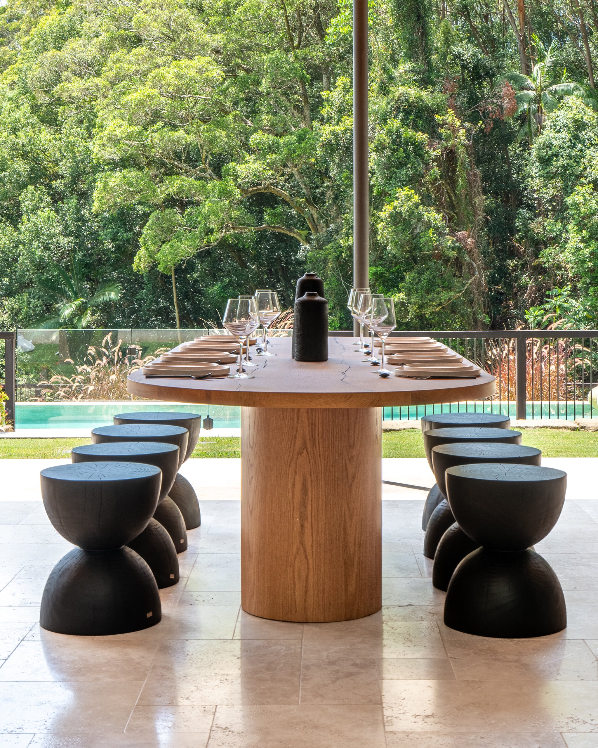 Amari Oval Oak Dining Table – KULALA Living