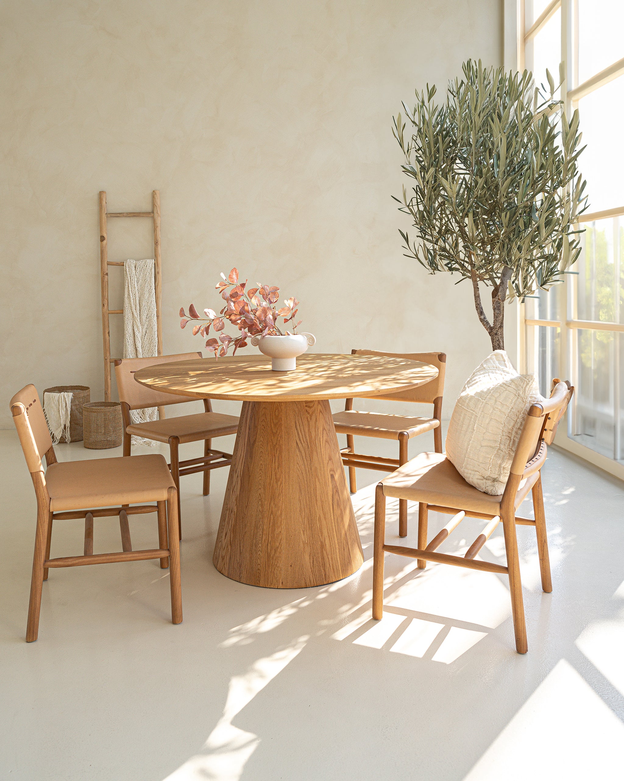 Kuba Oak Dining Table Natural – KULALA Living